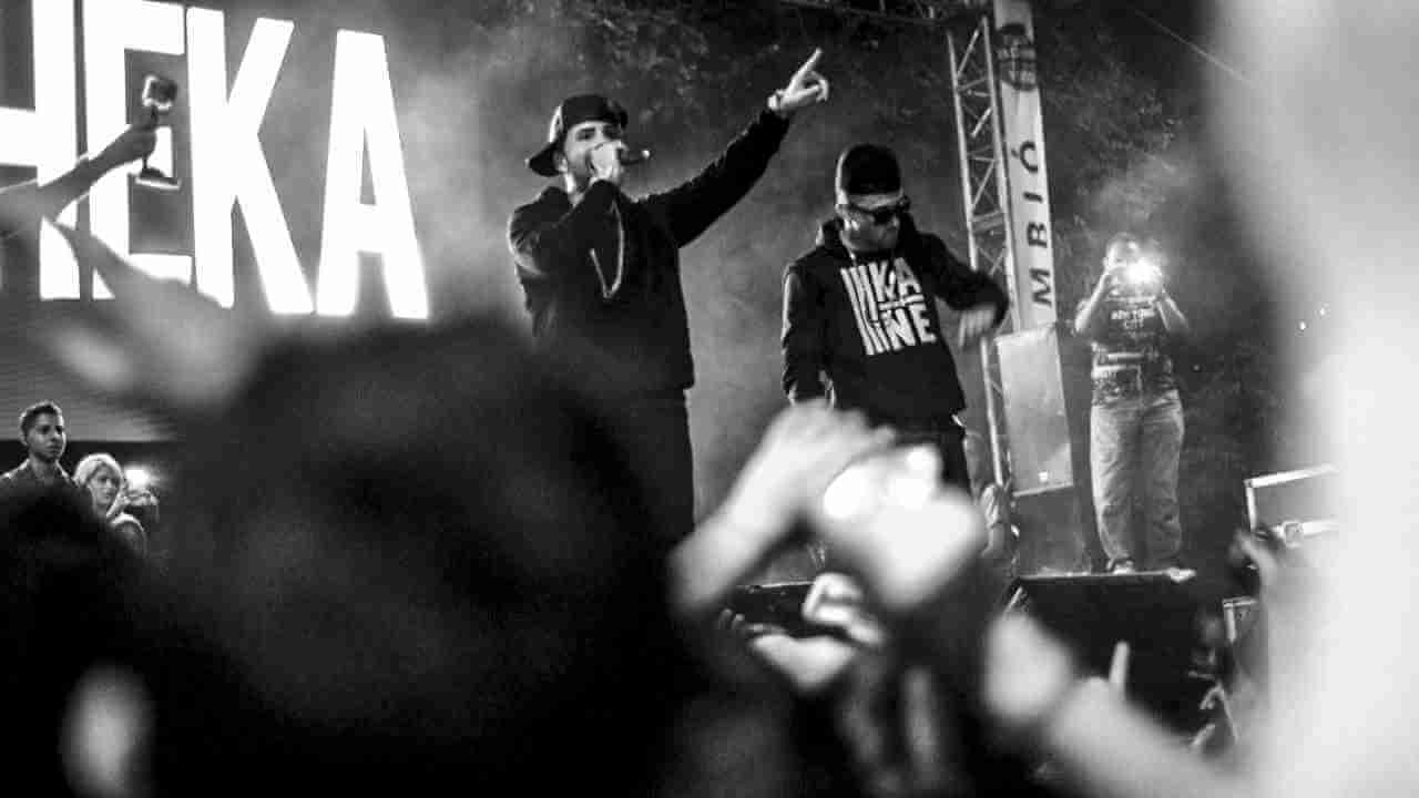 Cheka - Más imagenes del cantante